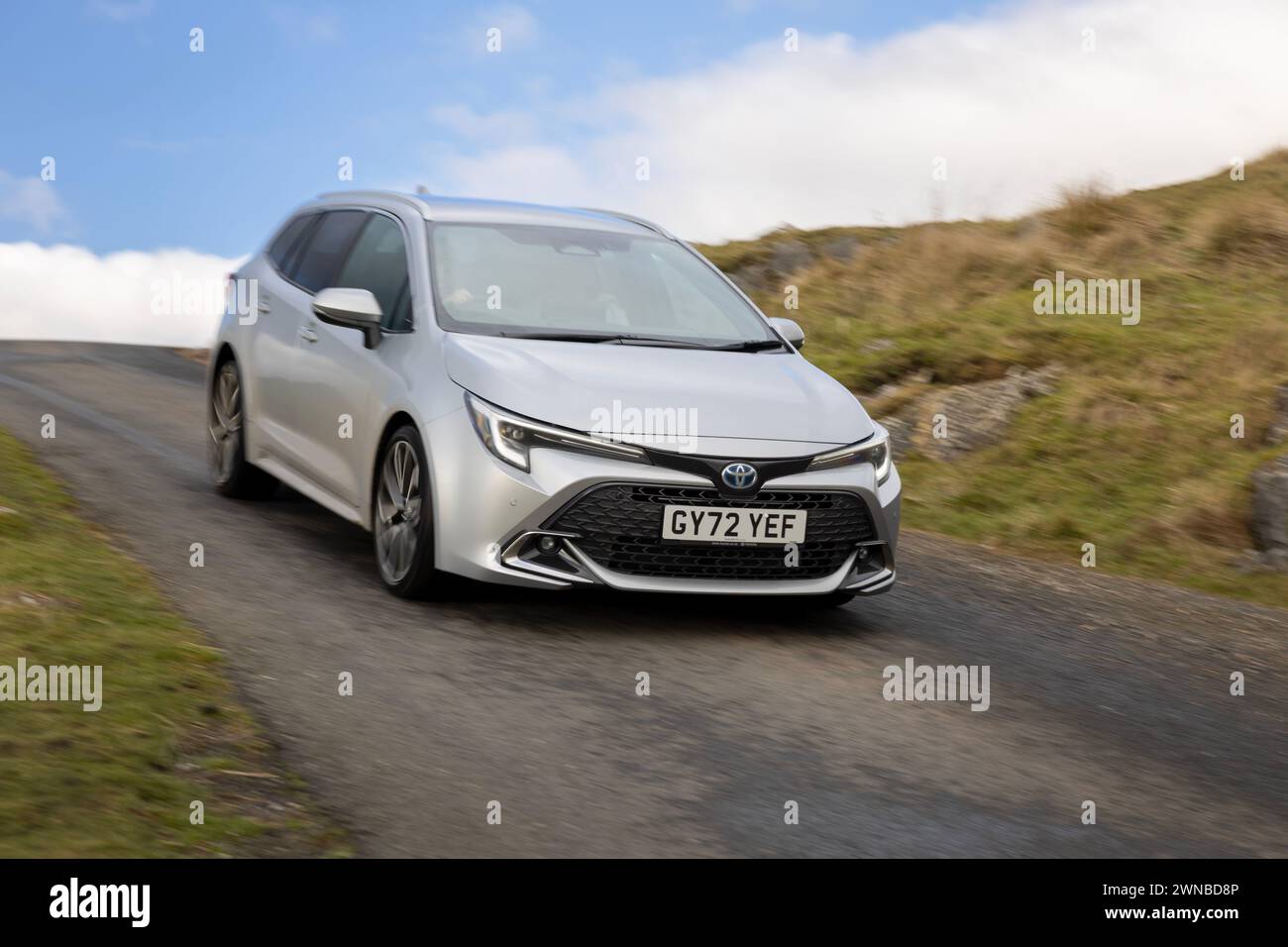 26/01/23 2023 Toyota Corolla MY23 revealed with latest 5th Gen hybrid ...