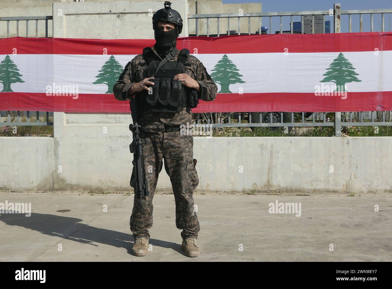Beirut, Lebanon. 01st Mar, 2024. Lebanese Specials Forces patrol a ...