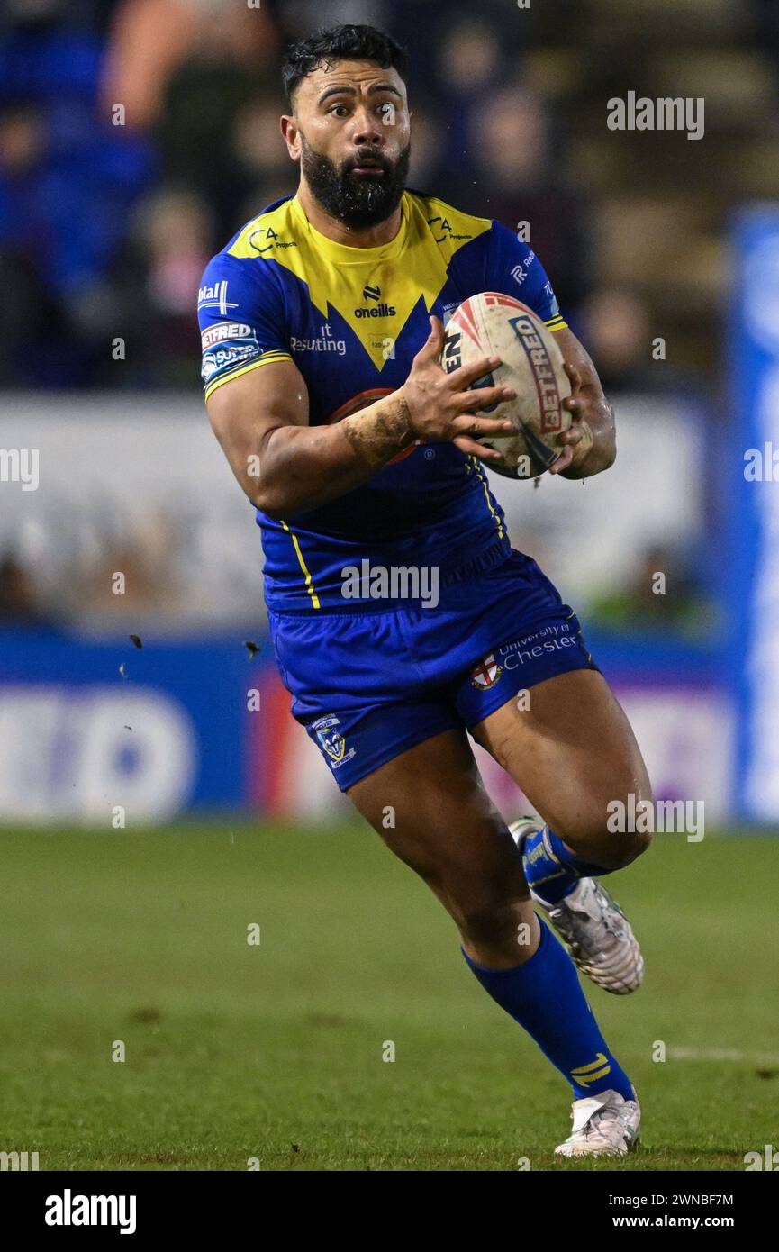 Zane Musgrove of Warrington Wolves during the Betfred Super League ...