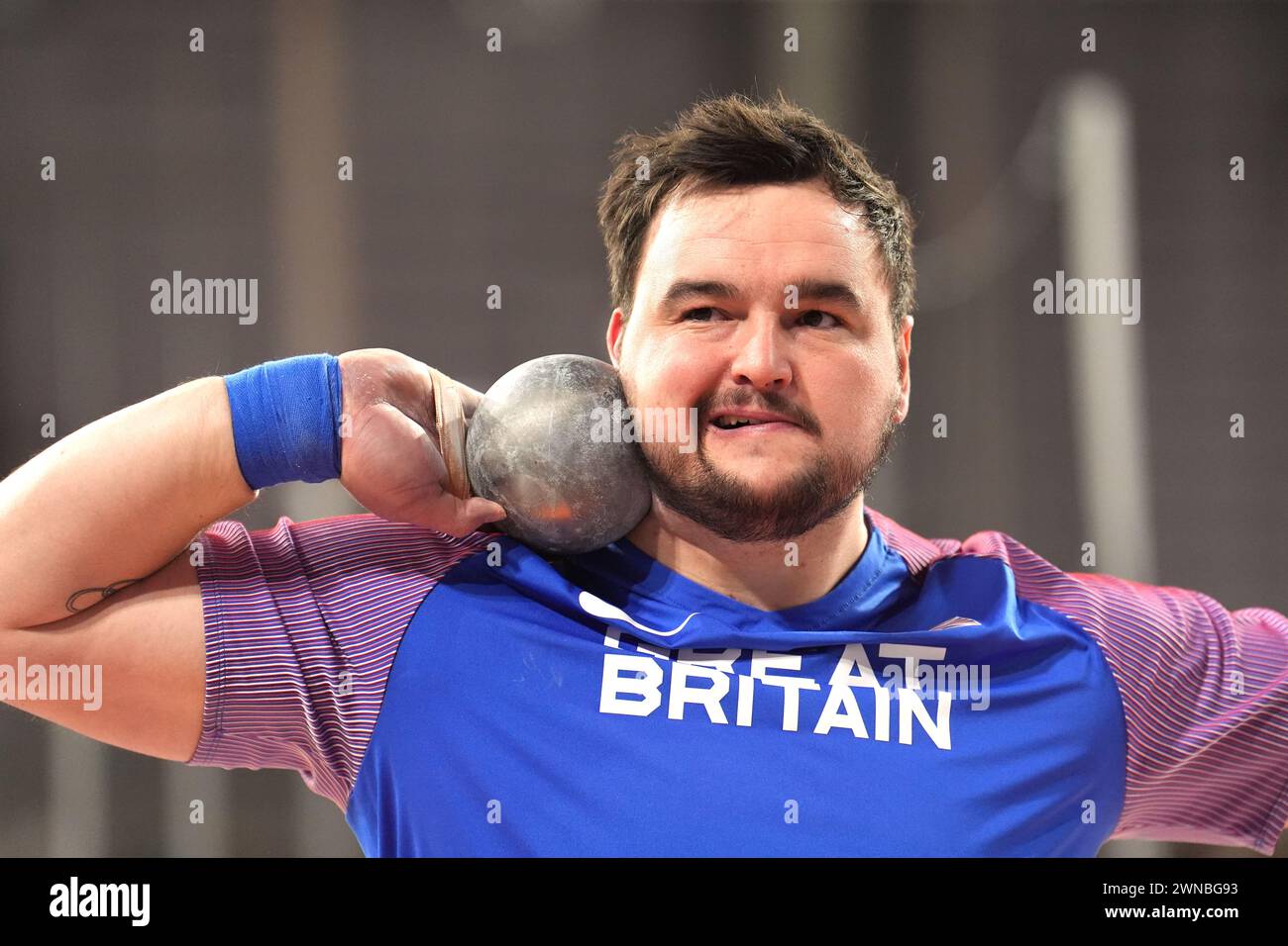 Great Britain's Scott Lincoln competes in the Men's Shot Put Final ...