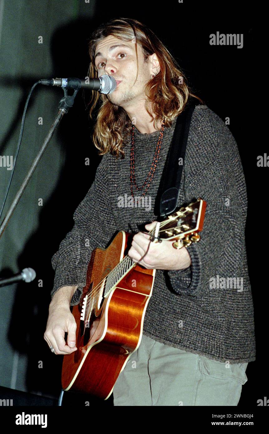 Gianluca grignani immagini 1999 hi-res stock photography and images - Alamy