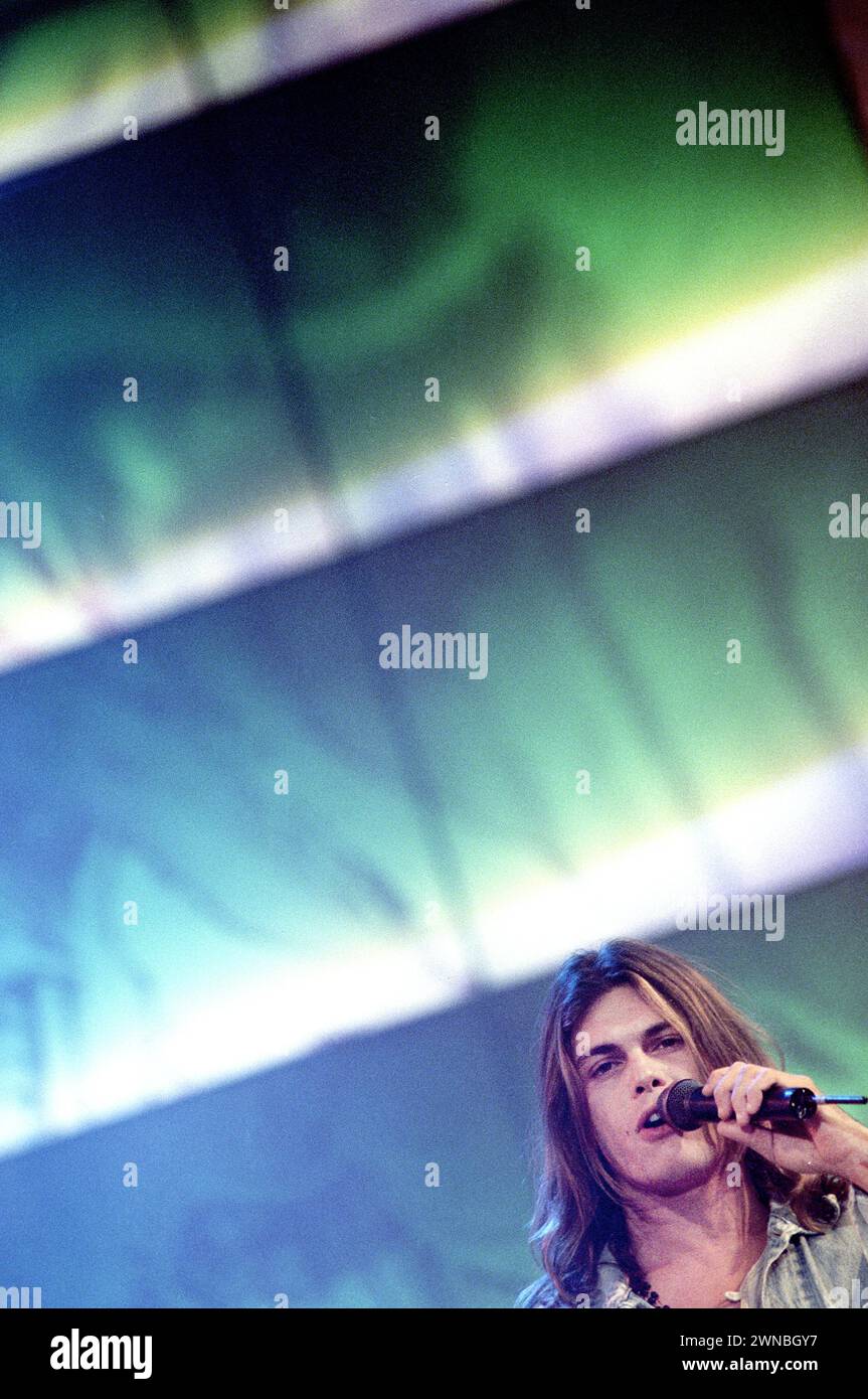 Gianluca grignani immagini 1999 hi-res stock photography and images - Alamy