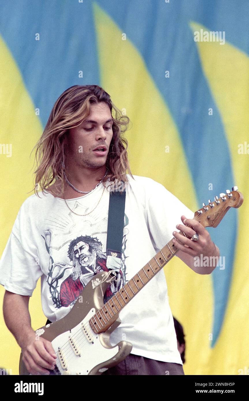 Gianluca grignani immagini 1999 hi-res stock photography and images - Alamy