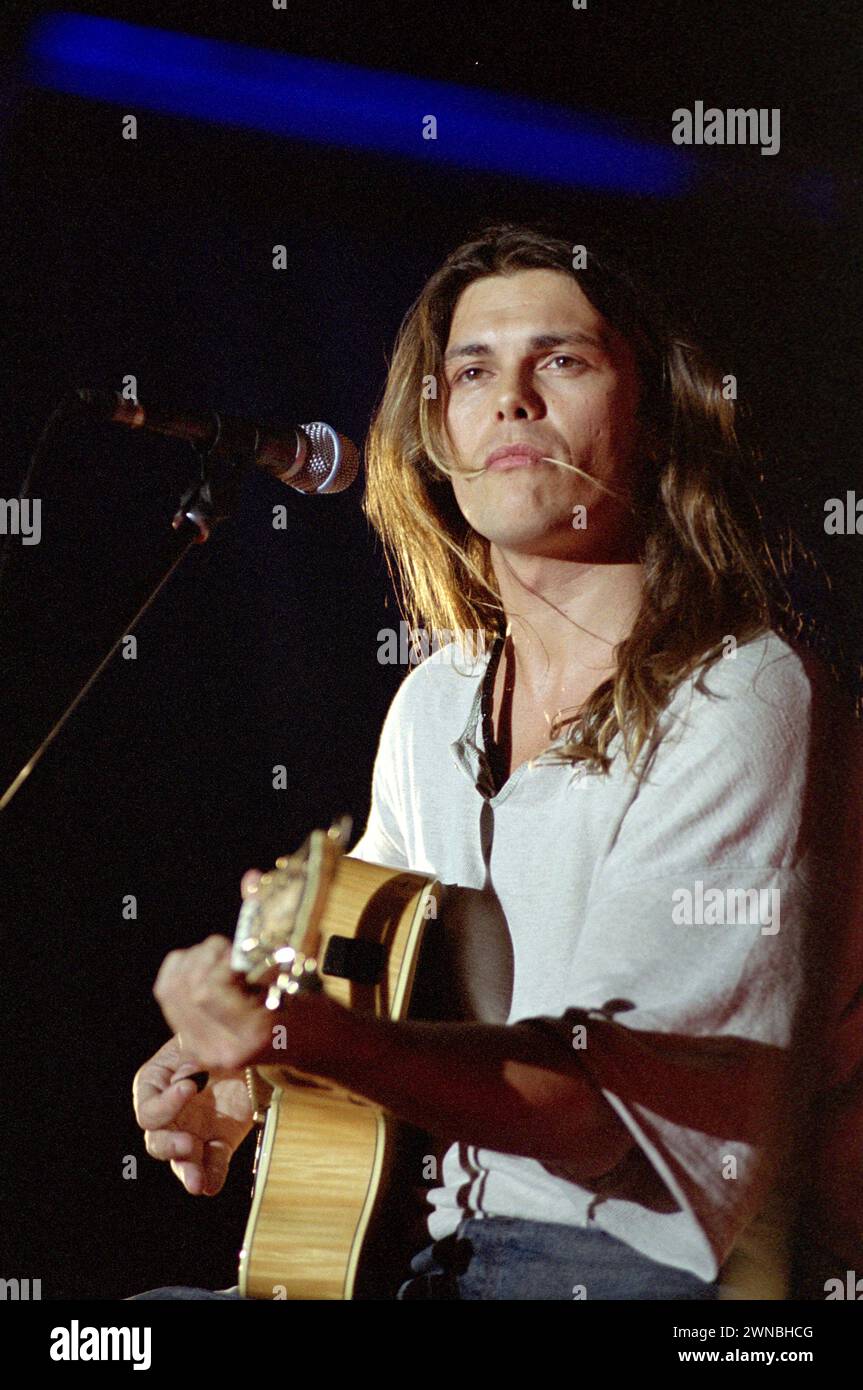 Gianluca grignani immagini 1999 hi-res stock photography and images - Alamy