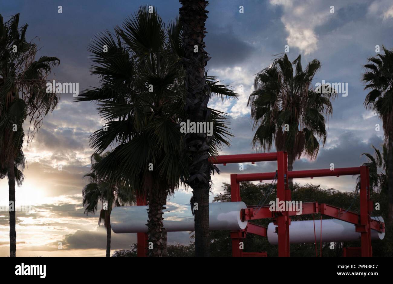 Port vell in sunset barcelona hi-res stock photography and images - Alamy