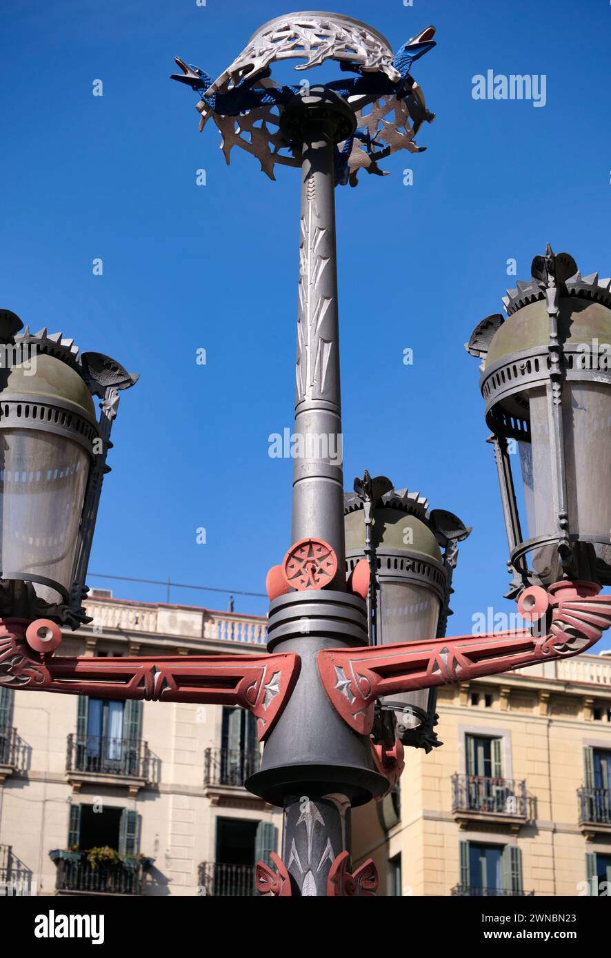 Lampposts designed by Gaudí, in Barcelona's Plaza Real Stock Photo - Alamy