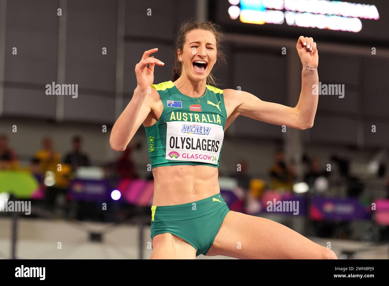 Australia's Nicola Olyslagers celebrates clearing 1.99m and winning ...