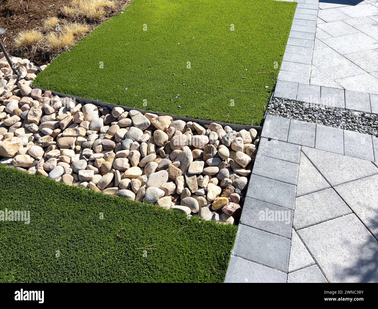 Turf pavers hi-res stock photography and images - Alamy