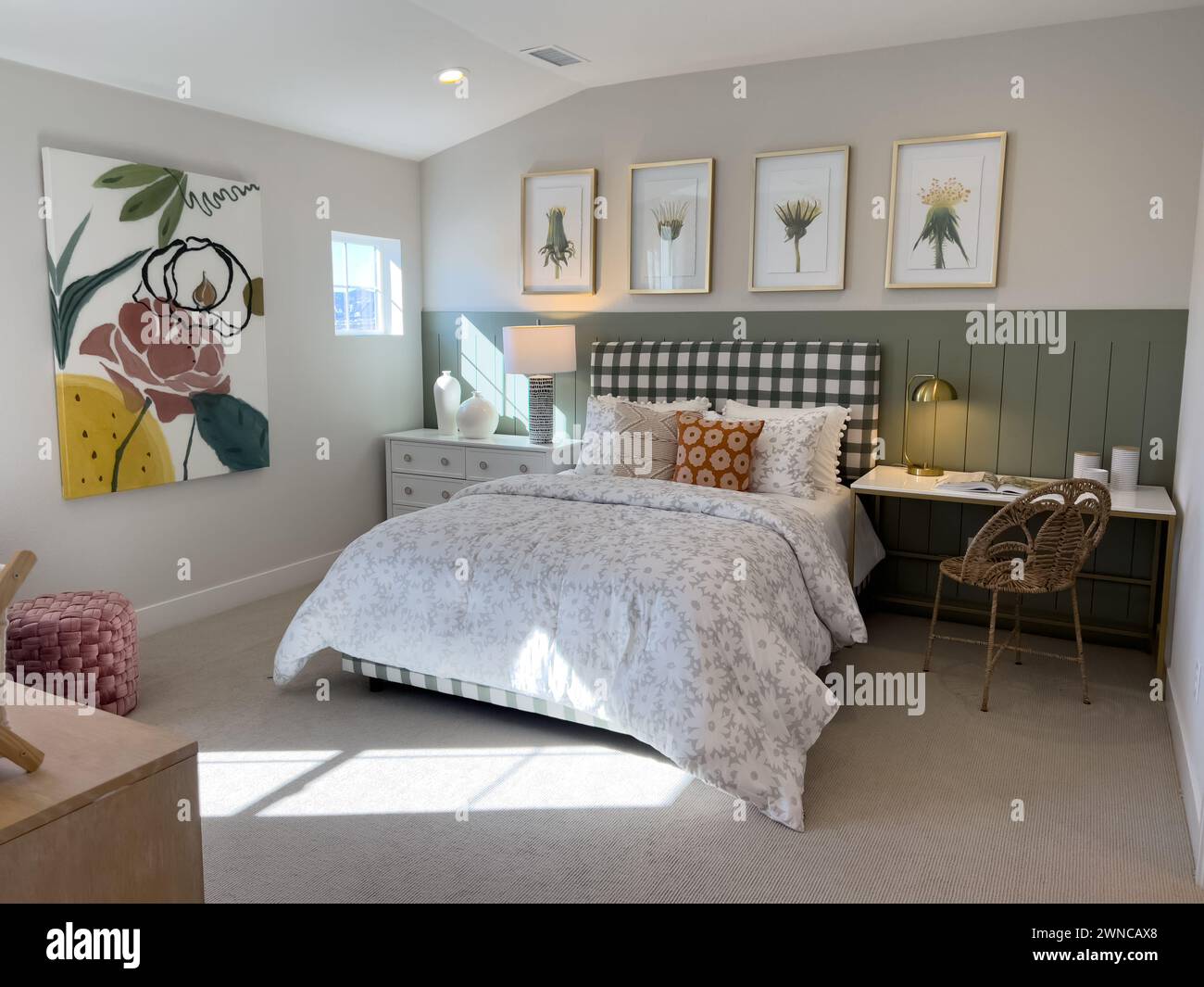 Contemporary Reading Corner with Comfortable Bench and Chic Decor Stock ...