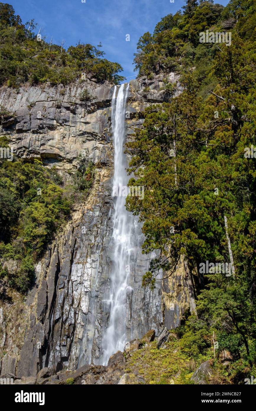 Nachi Falls Nachi no Taki in Nachikatsuura, Wakayama Prefecture of ...