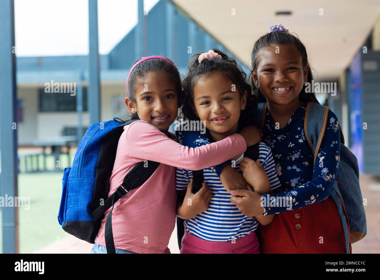 Two other biracial girls hi-res stock photography and images - Alamy