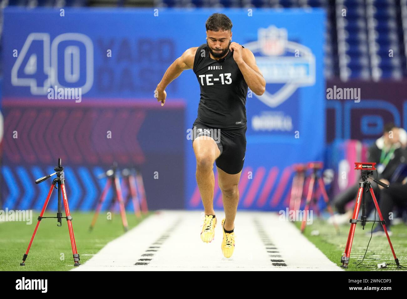 Minnesota tight end Brevyn Spann-Ford runs the 40-yard dash at the NFL ...