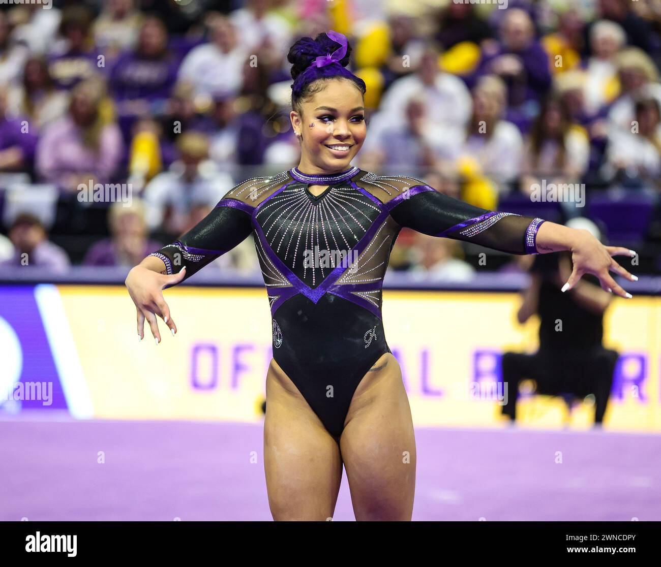 Baton Rouge, LA, USA. 1st Mar, 2024. LSU's Konnor McClain competes on ...