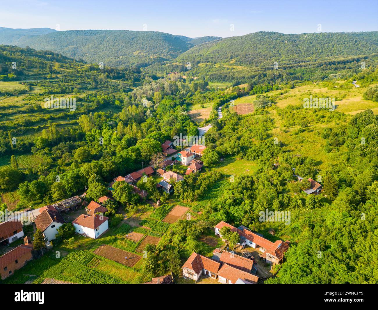Aerial view mountains landscape houses hi-res stock photography and images - Alamy