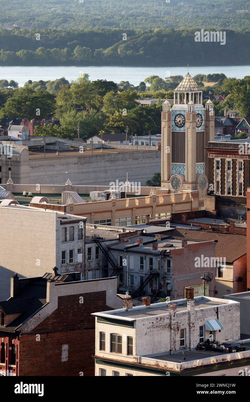 Hamilton city centre mall hi-res stock photography and images - Alamy