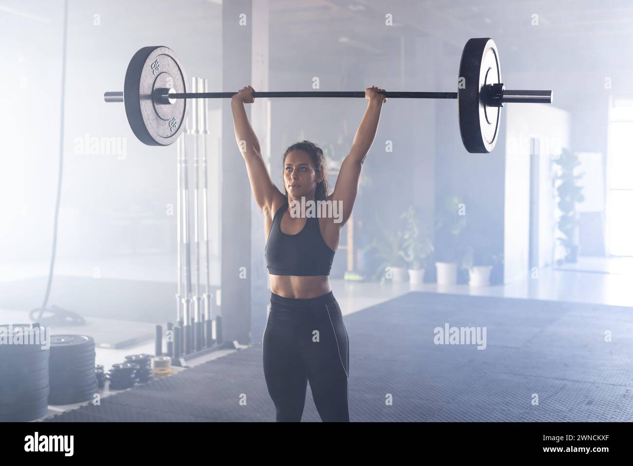 Strongwoman hi-res stock photography and images - Alamy