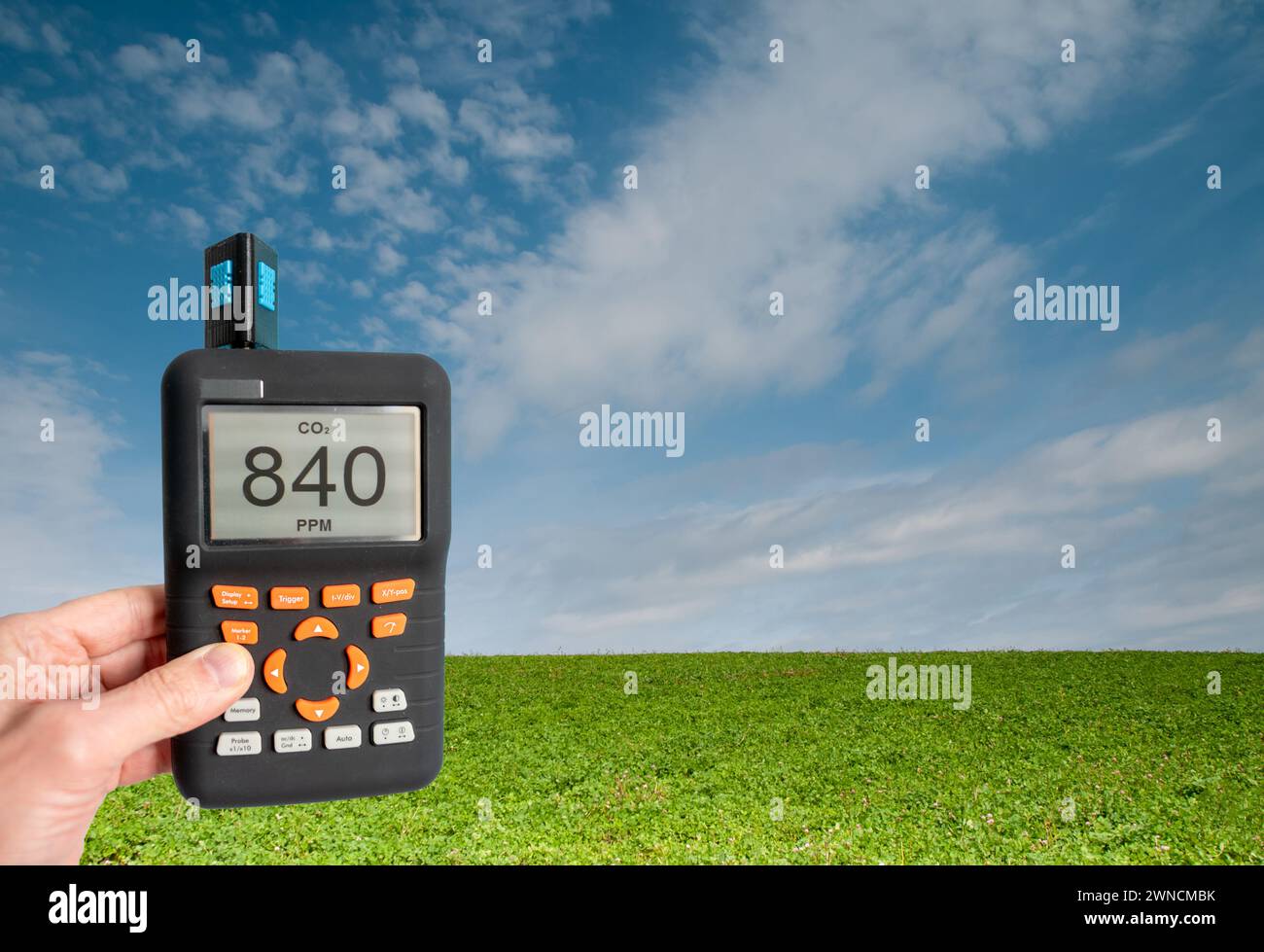 Air quality monitoring device hi-res stock photography and images - Alamy