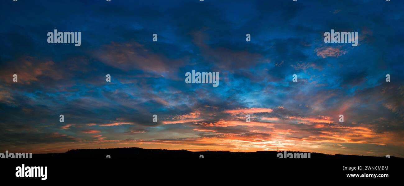 Summer sunset sky panorama hi-res stock photography and images - Alamy