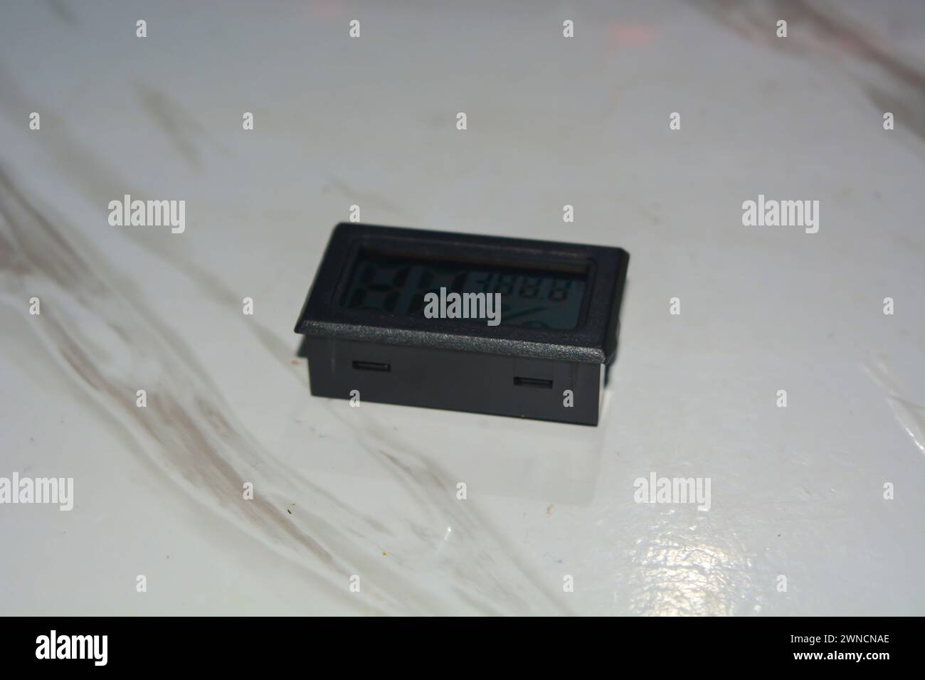 An instrument for measuring air temperature Stock Photo - Alamy