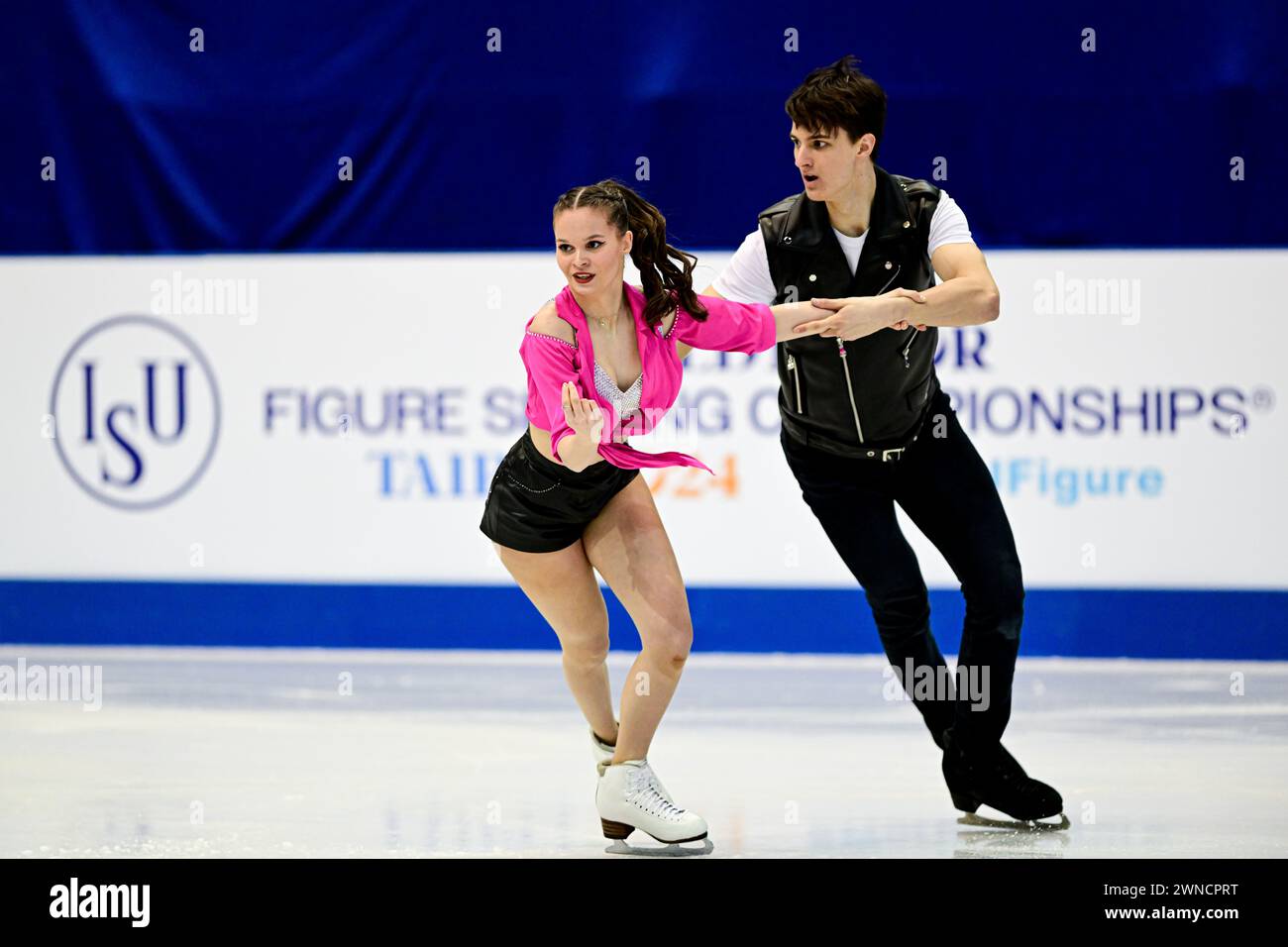 Anita STRAUB & Andreas STRAUB (AUT), during Junior Ice Dance Rhythm ...