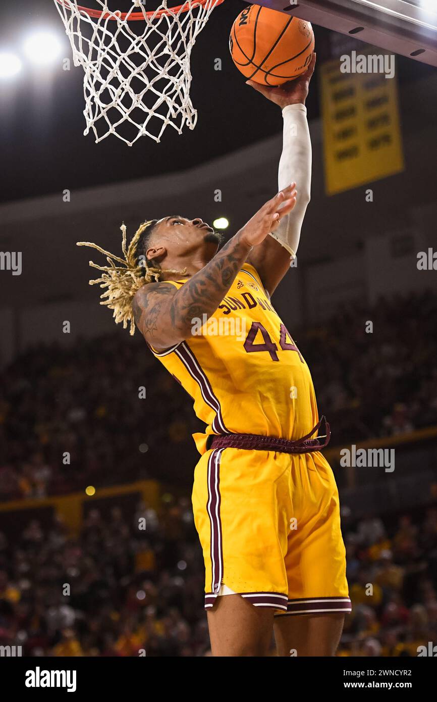 Arizona State Sun Devils guard Adam Miller (44) attempts a shot in the ...