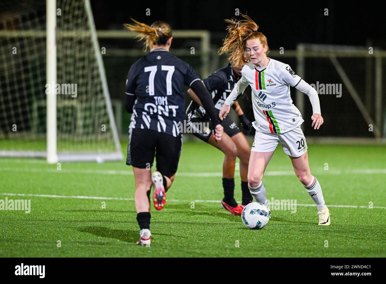 Marcinelle, Belgium. 01st Mar, 2024. Nikee Van Dijk (20) of OHL ...
