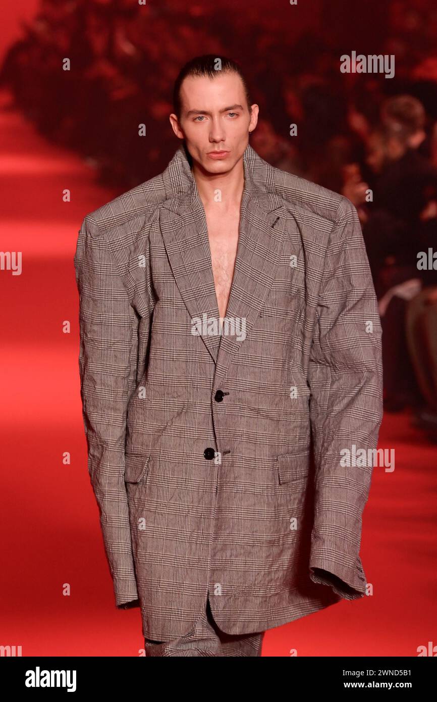 Paul Hameline walks the runway during the Vetements Womenswear Fall ...