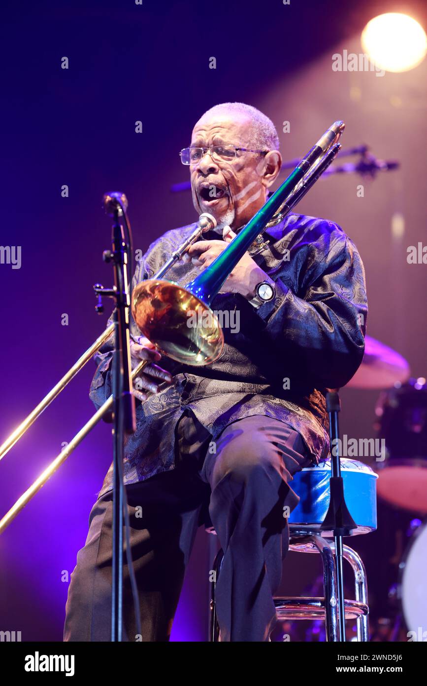 American jazzman and trombonist hi-res stock photography and images - Alamy