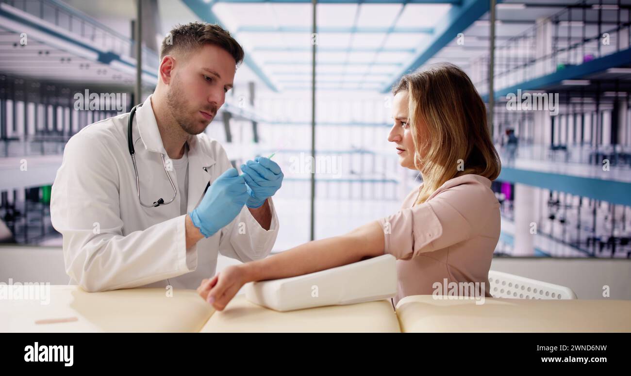 Patient Blood Draw By Doctor. People Donate And Test Stock Photo - Alamy