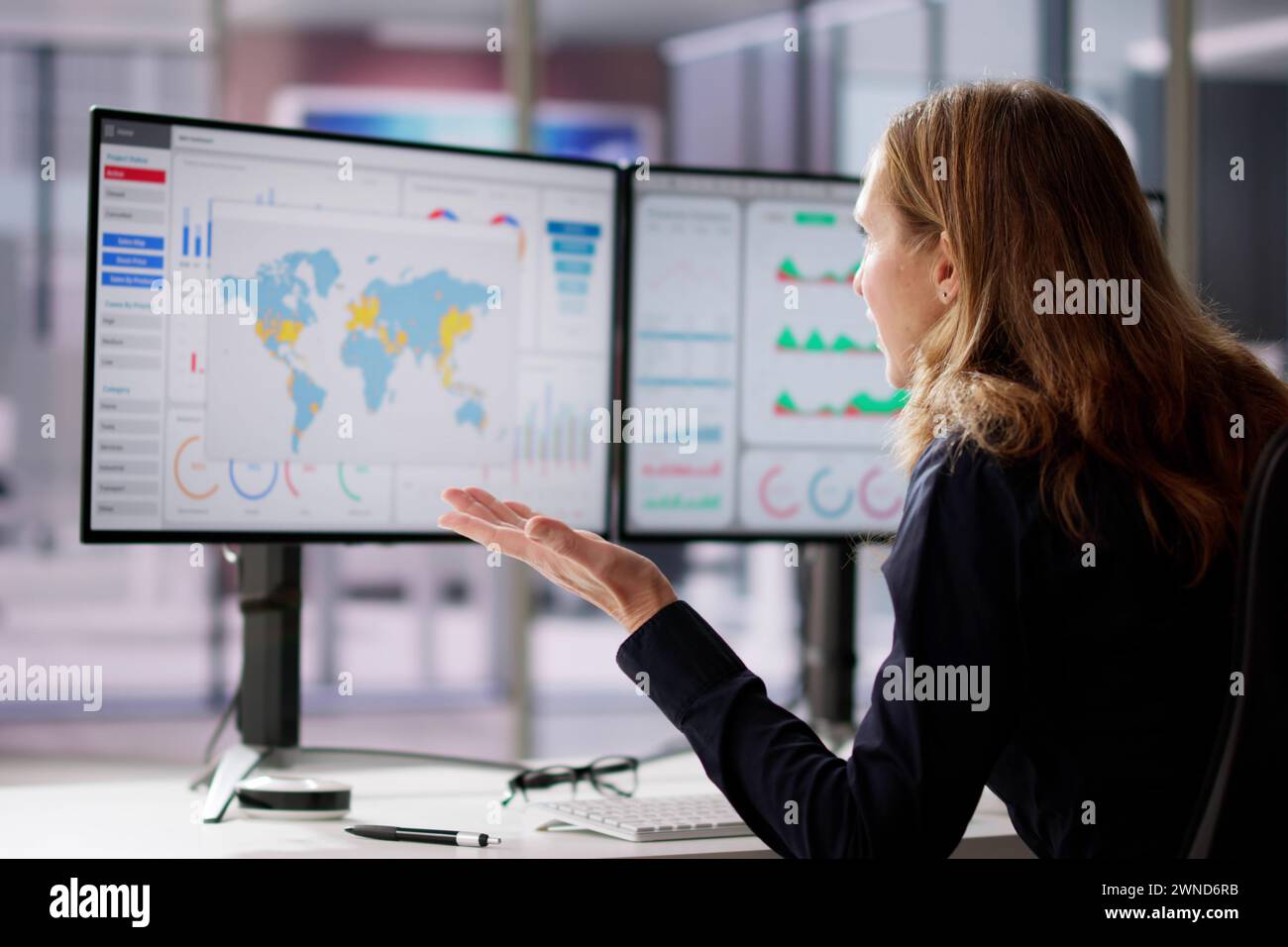 Unhappy Overwhelmed Business Woman Looking At Dashboard On Computer ...