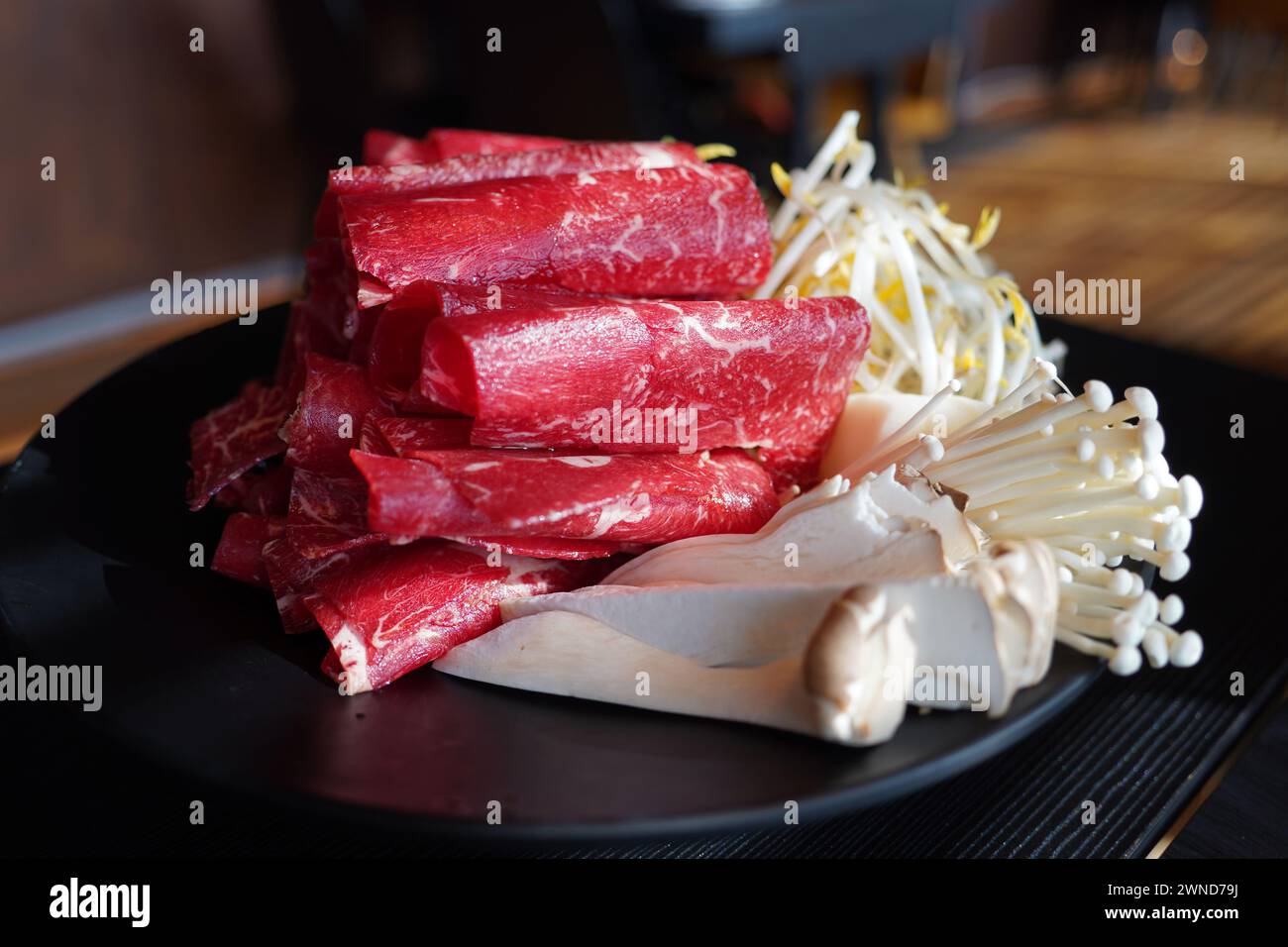 Thinly sliced wagyu beef hi-res stock photography and images - Alamy
