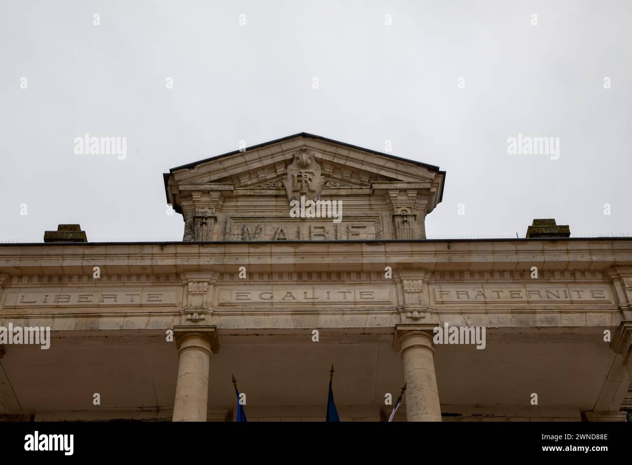 mairie liberte egalite fraternite in france text sign on facade ...