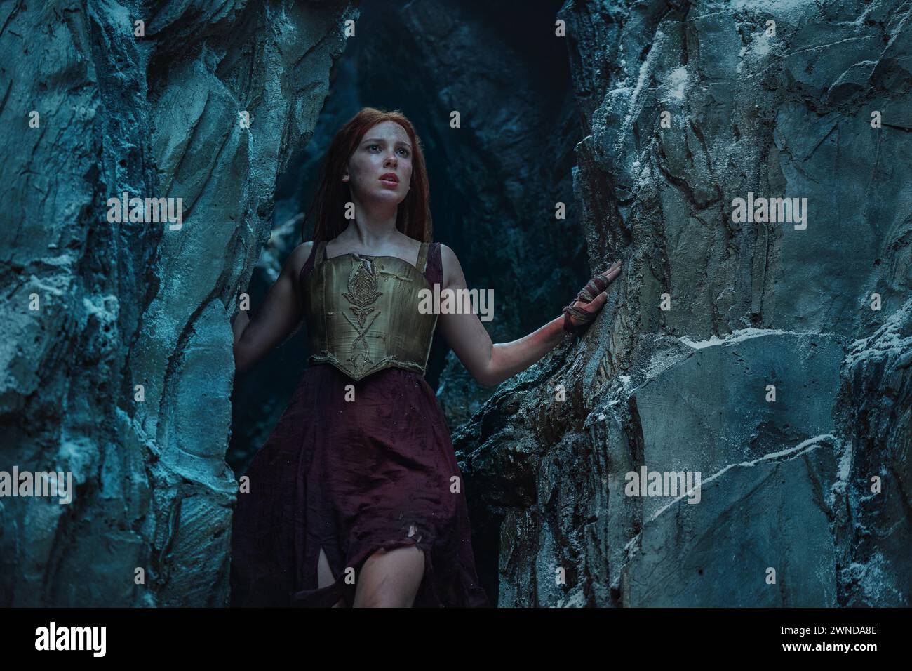 Millie bobby brown damsel hi-res stock photography and images - Alamy