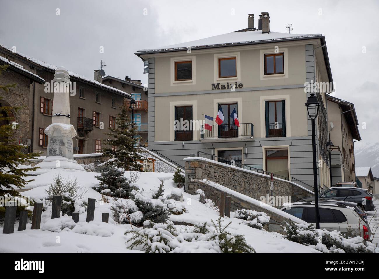 The monument to the fallen soldiers of the WWI in front of the town ...