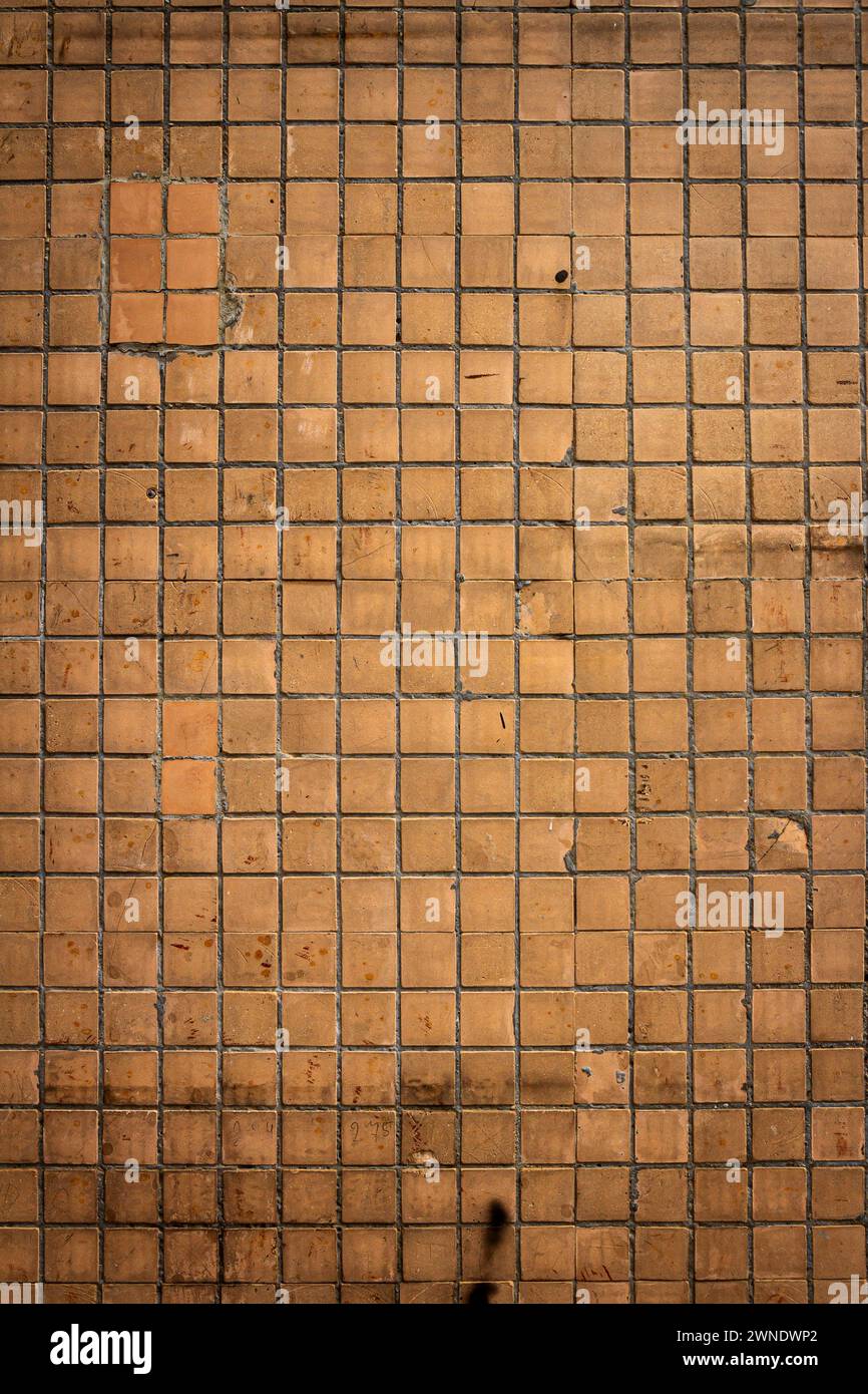 Brown square tiles hi-res stock photography and images - Alamy