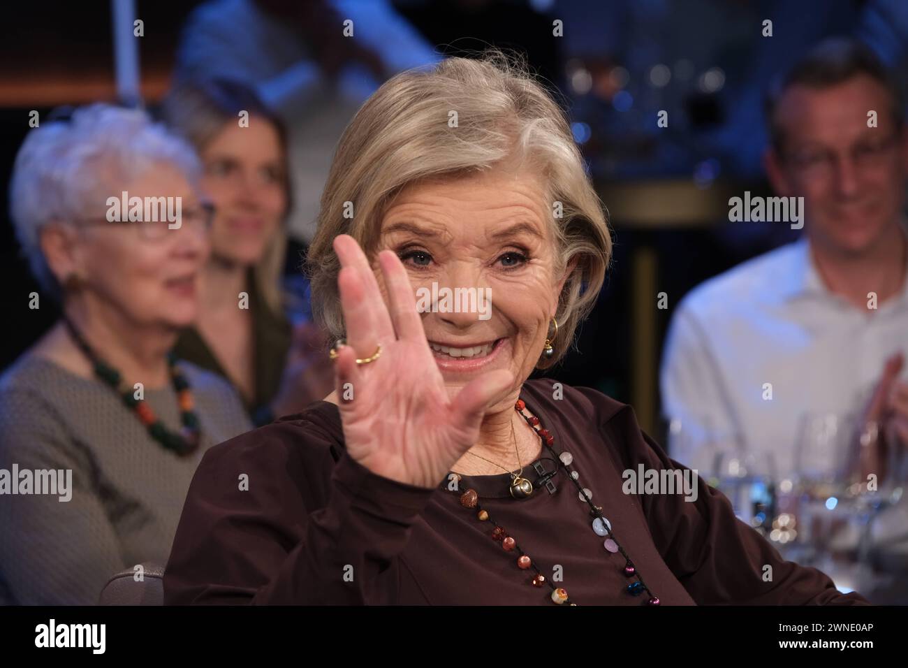 Jutta Speidel zu Gast in der NDR Talk Show, Fototermin am 1.3.2024 im ...