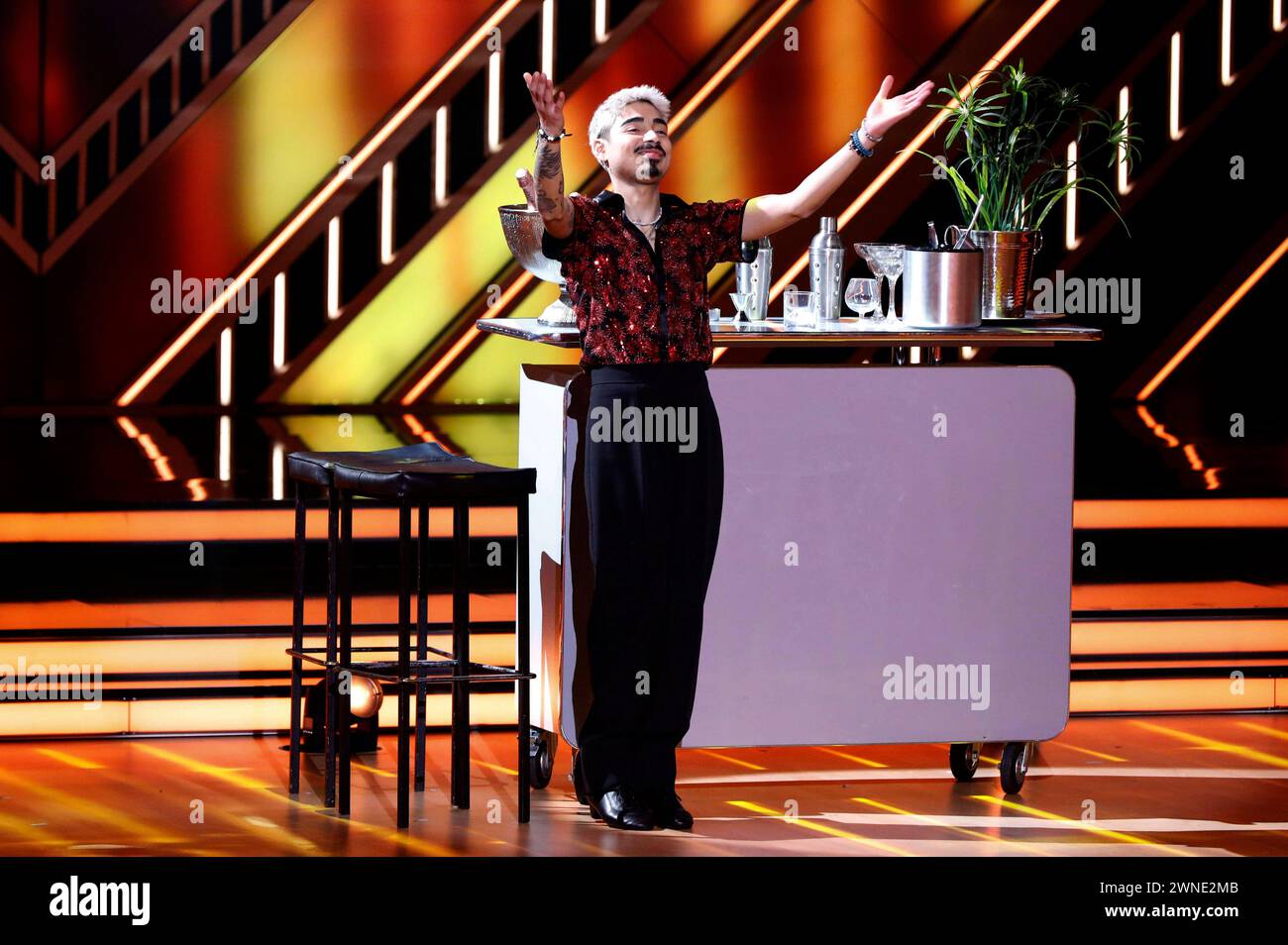 Tony Bauer in der ersten Live-Show der 17. Staffel der RTL-Tanzshow Let ...