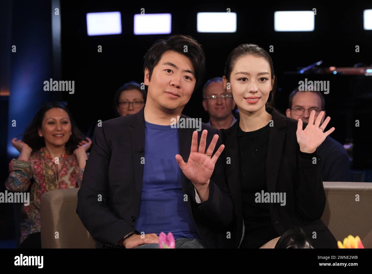 Lang Lang Pianist mit Ehefrau Gina Alice Pianistin zu Gast in der NDR ...