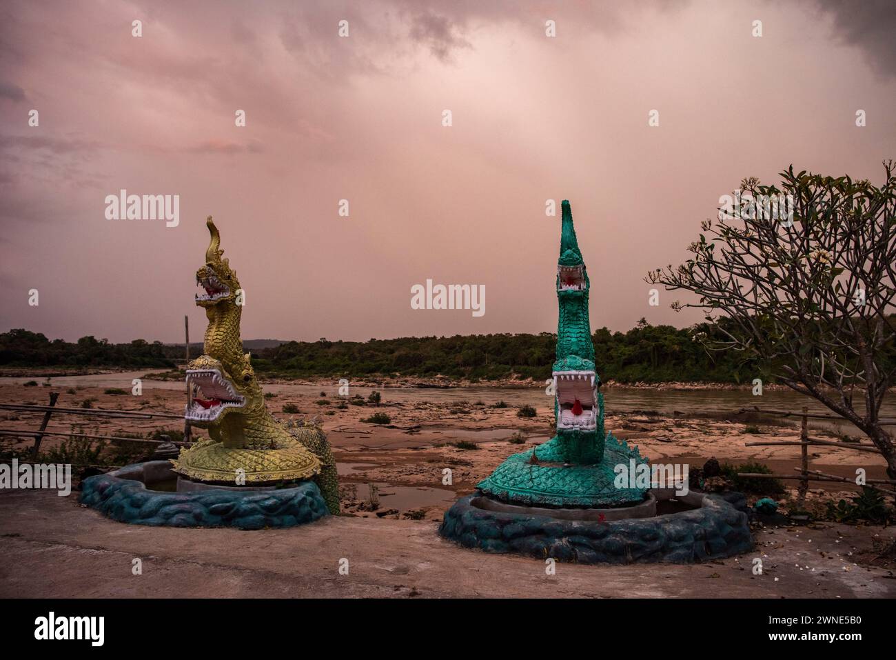 Mae nam mun hi-res stock photography and images - Alamy