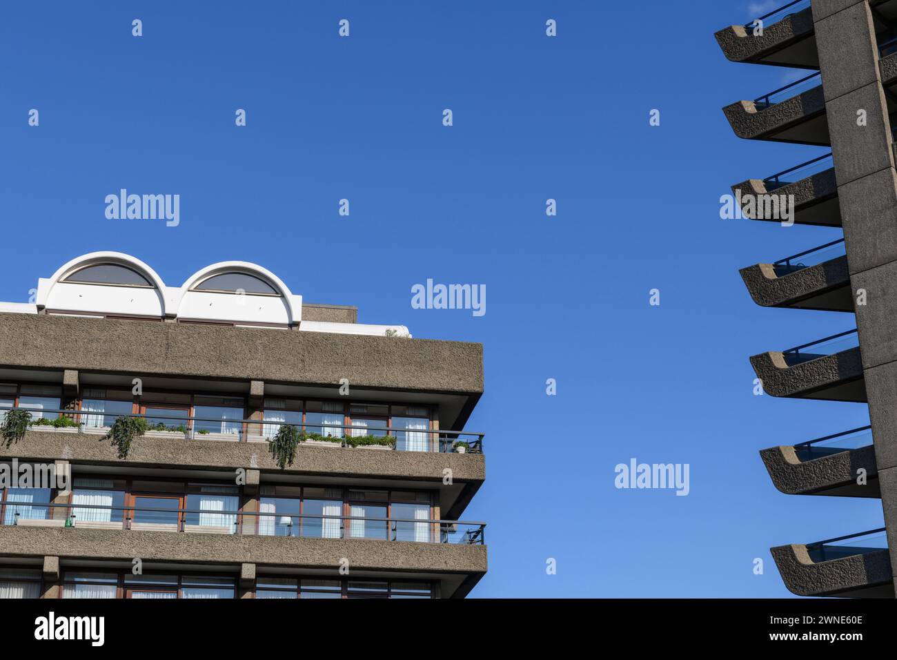 Prominent buildings rise hi-res stock photography and images - Alamy