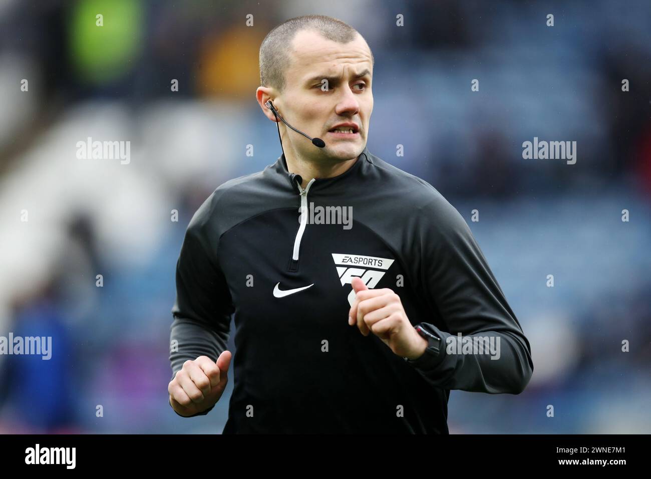 Referee Andrew Kitchen warms up prior to the Sky Bet Championship match ...