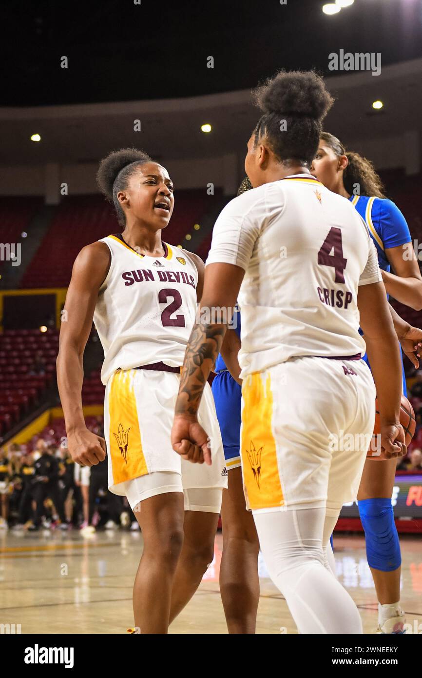 Arizona State Sun Devils guard Jaddan Simmons (2) celebrates with guard ...