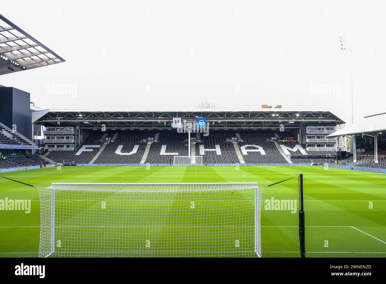 Hammersmith end hi-res stock photography and images - Alamy