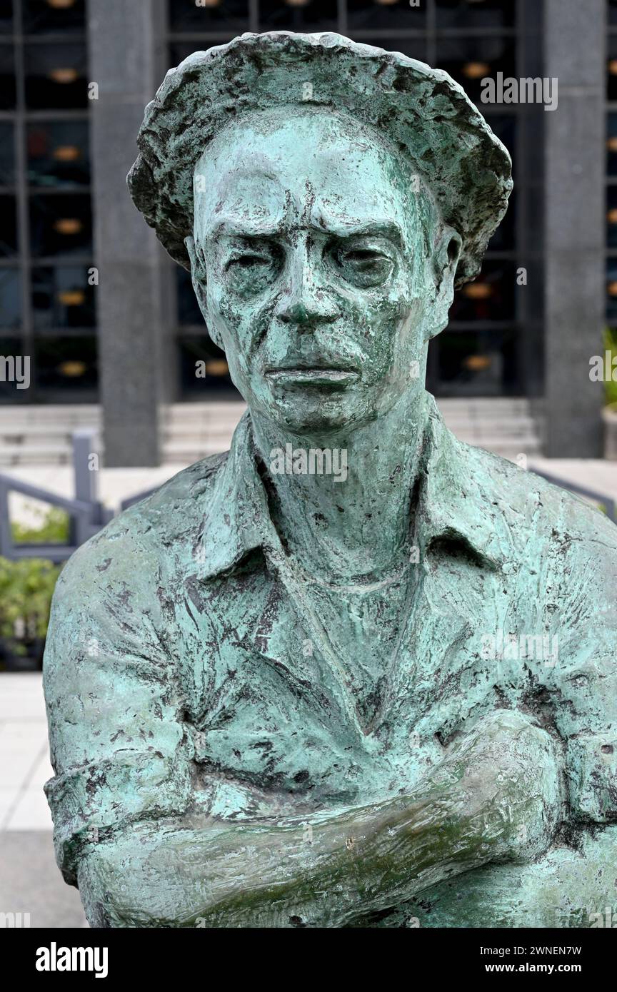SAN JOSE, COSTA RICA: The Monumento Los Presentes (Monument to Those ...