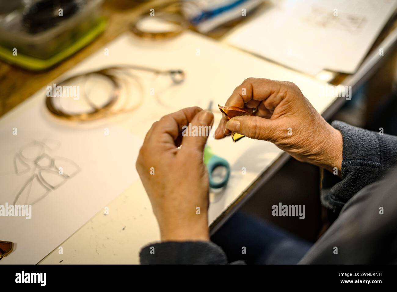 Stained glass workshop. Close up Stock Photo - Alamy