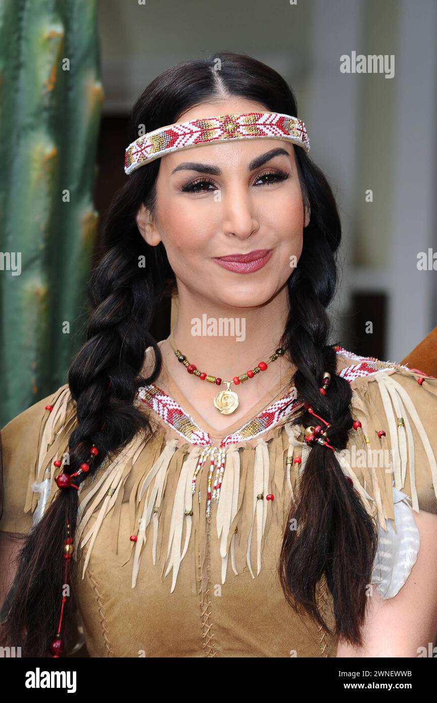 Sila Sahin Als die Häuptlingstochter Ribanna . Karl-May-Spiele Bad ...