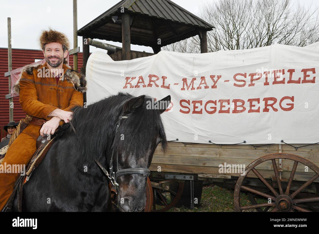 Jan Hartmann Als Old Firehand . Karl-May-Spiele Bad Segeberg 2024 ...