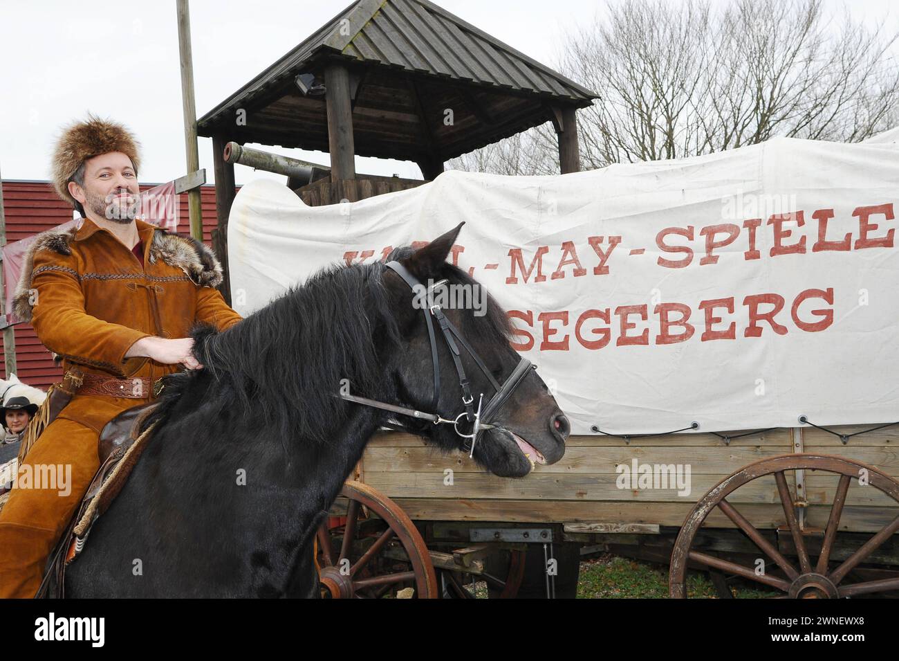Jan Hartmann Als Old Firehand . Karl-May-Spiele Bad Segeberg 2024 ...