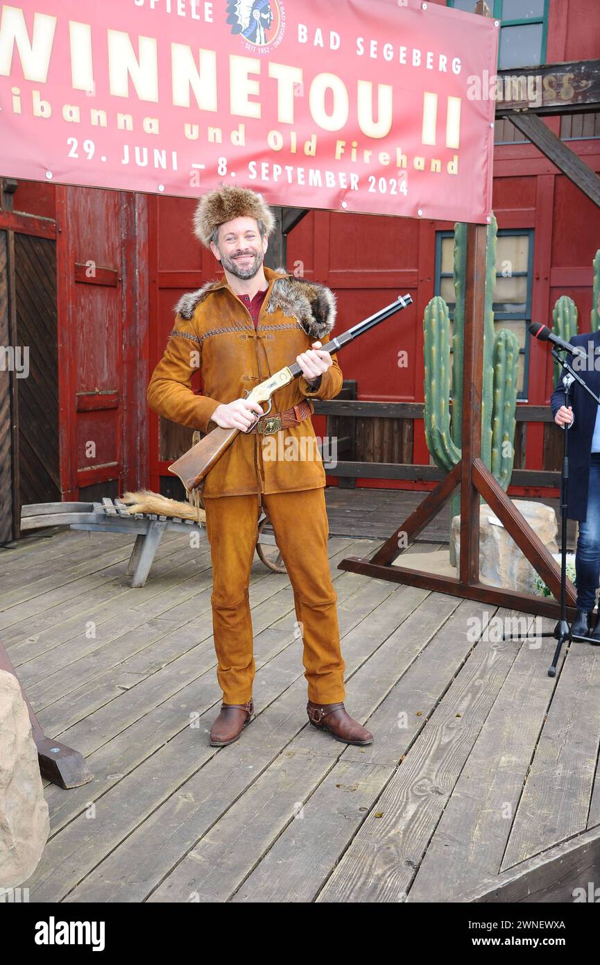 Jan Hartmann Als Old Firehand . Karl-May-Spiele Bad Segeberg 2024 ...