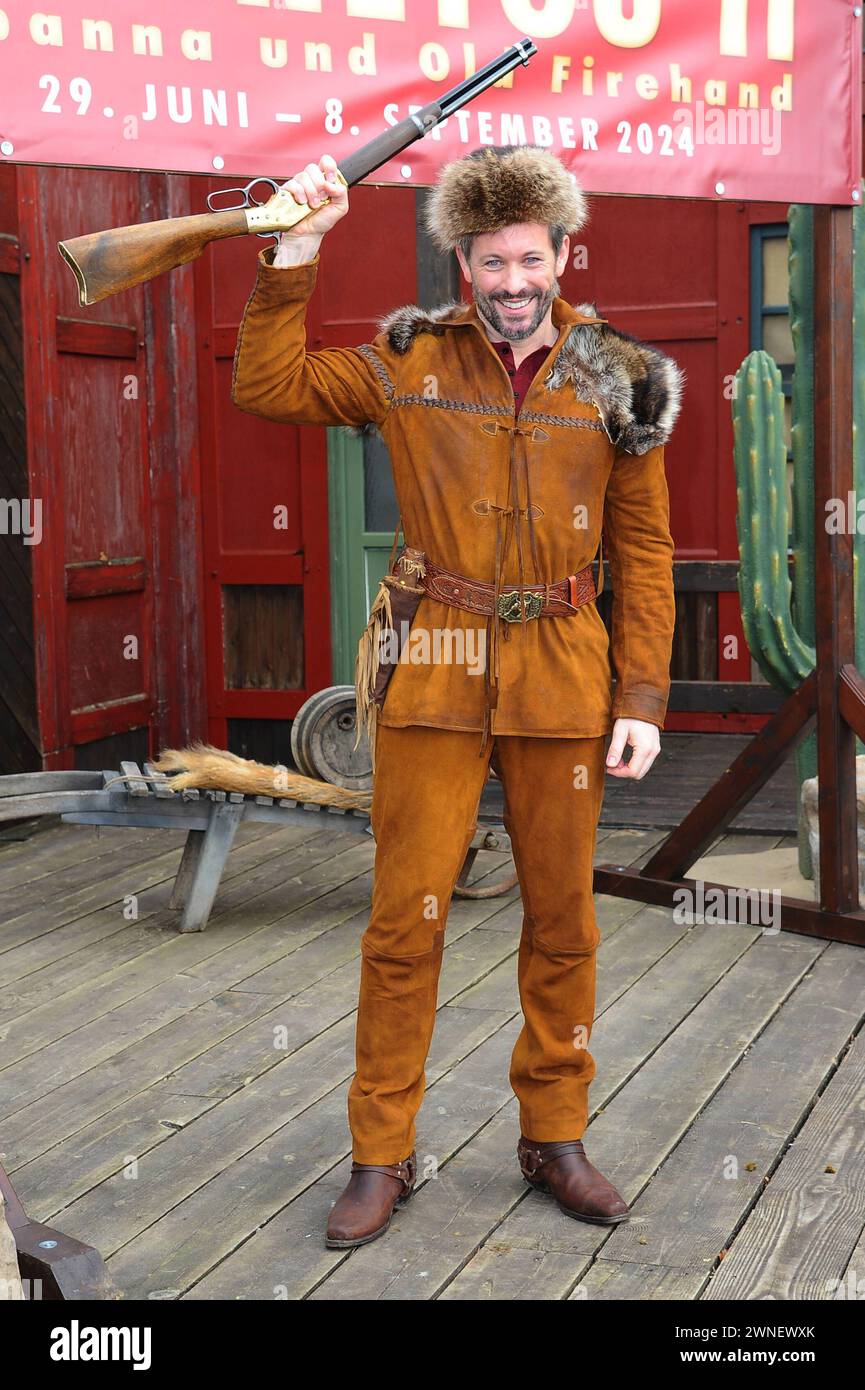 Jan Hartmann Als Old Firehand . Karl-May-Spiele Bad Segeberg 2024 ...